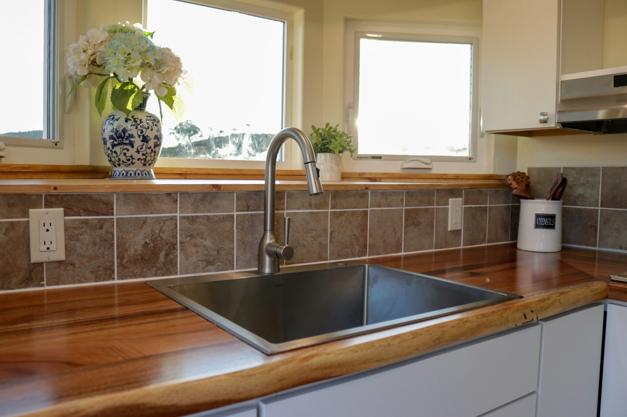 Agatha - Frontier Tiny Homes